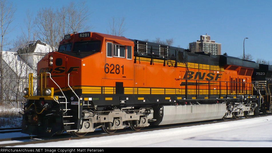 BNSF 6281